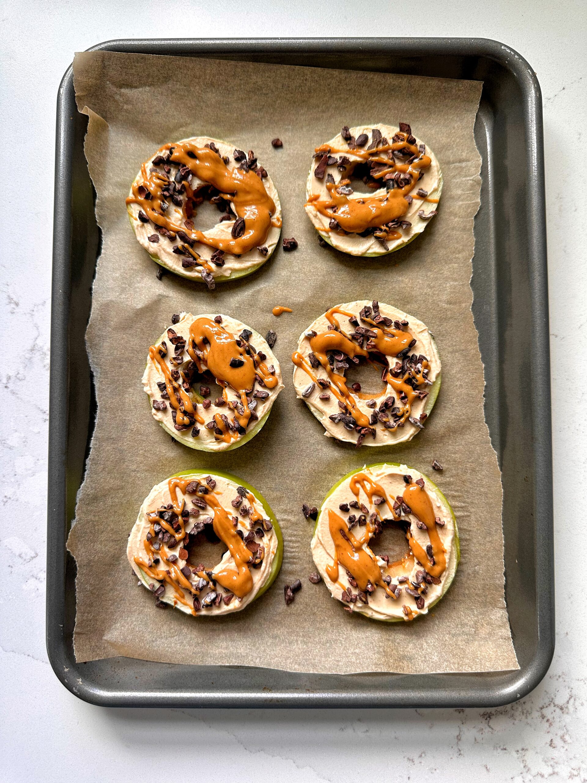 Peanut Butter Cup Apple Rings (gluten-free) - rachLmansfield