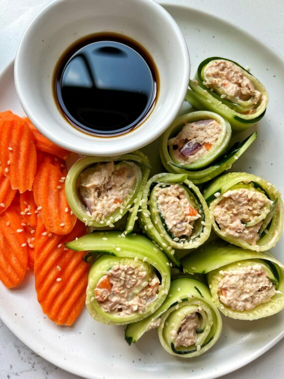 Easy Cucumber Sushi Rolls - rachLmansfield