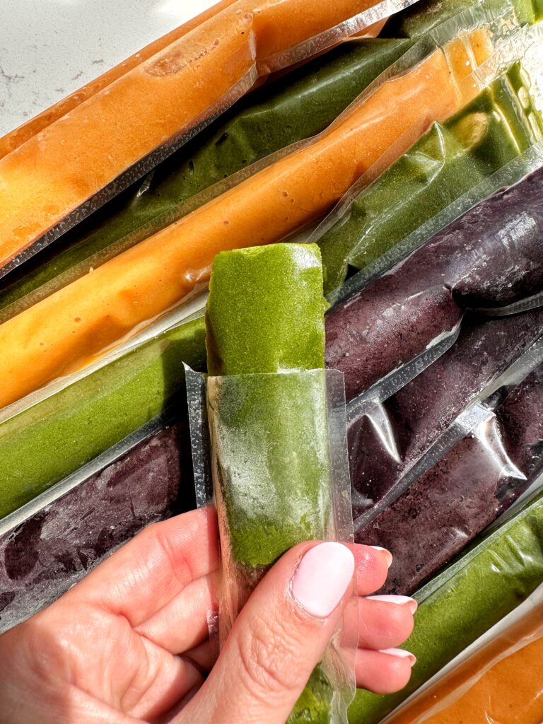 Healthy Fruit and Veggie Freezie Pops - rachLmansfield