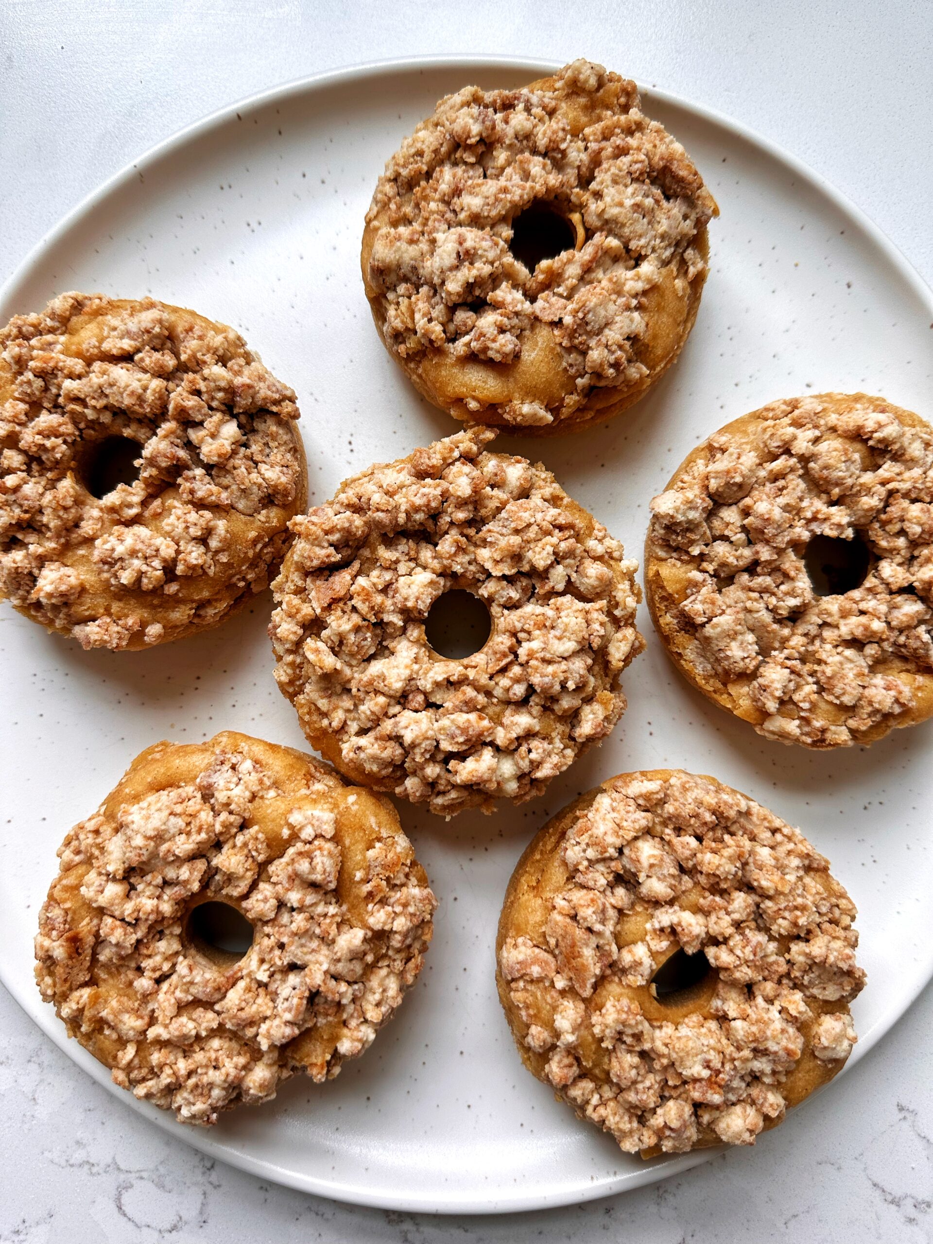 Copycat Entenmann's Crumb Cake Donuts (gluten-free) - rachLmansfield